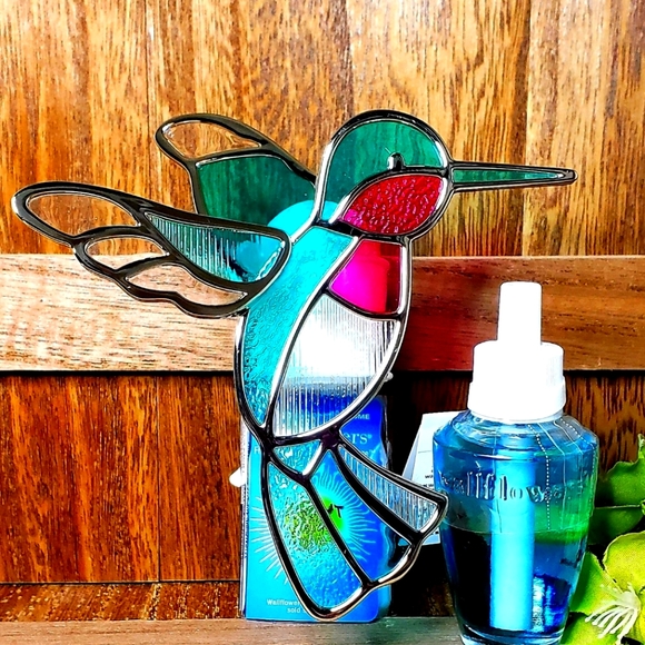 Bath & Body Works | Accents | Bbw Stained Glass Hummingbird Wallflower ...